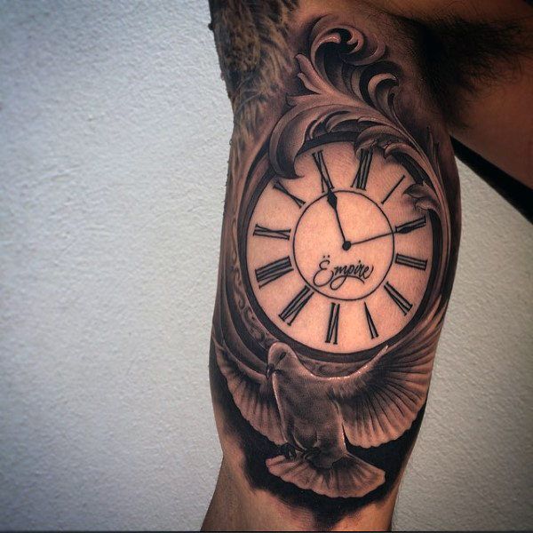 130 de tatuaje de ceasuri nemaivazute pana acum