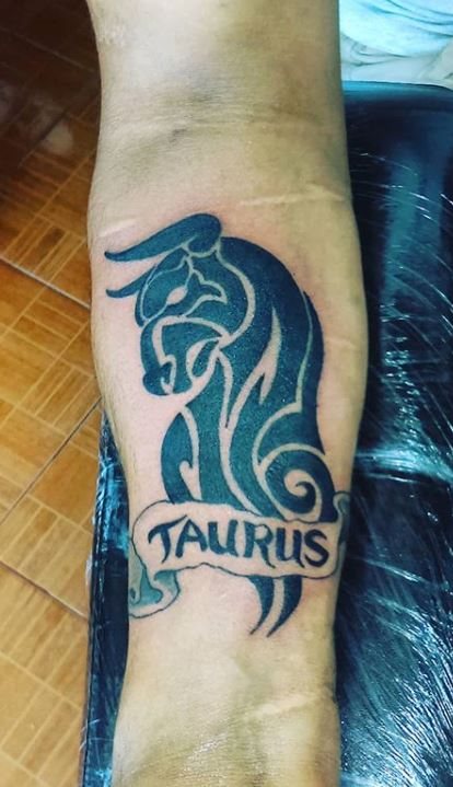 140 Tatuaggi del segno del Toro
