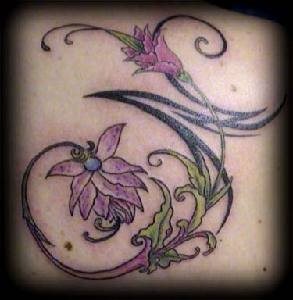75 Neue florale Tattoos: Alle Arten von Blumen