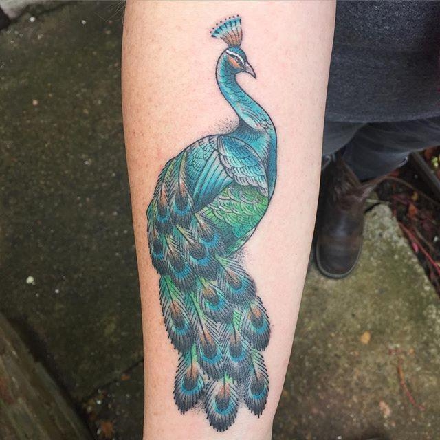 Pfau Bedeutung Tattoo